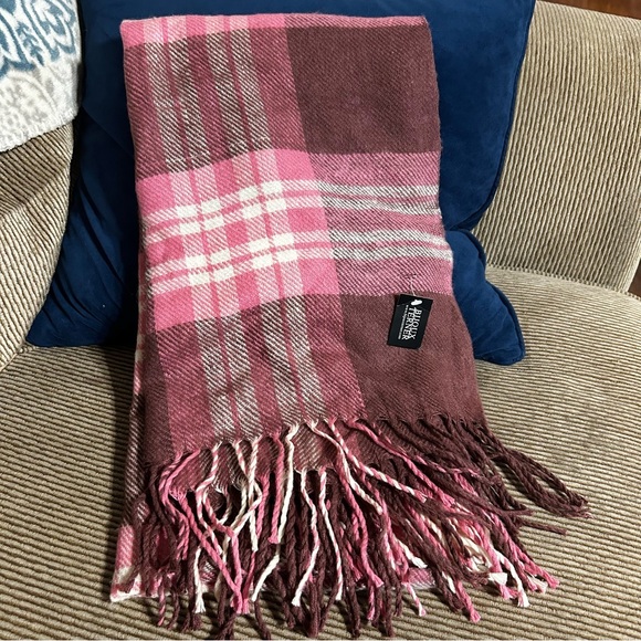 Bijoux Terner | Accessories | Bijoux Terner Scarf Nwt Pink Plaid Large ...
